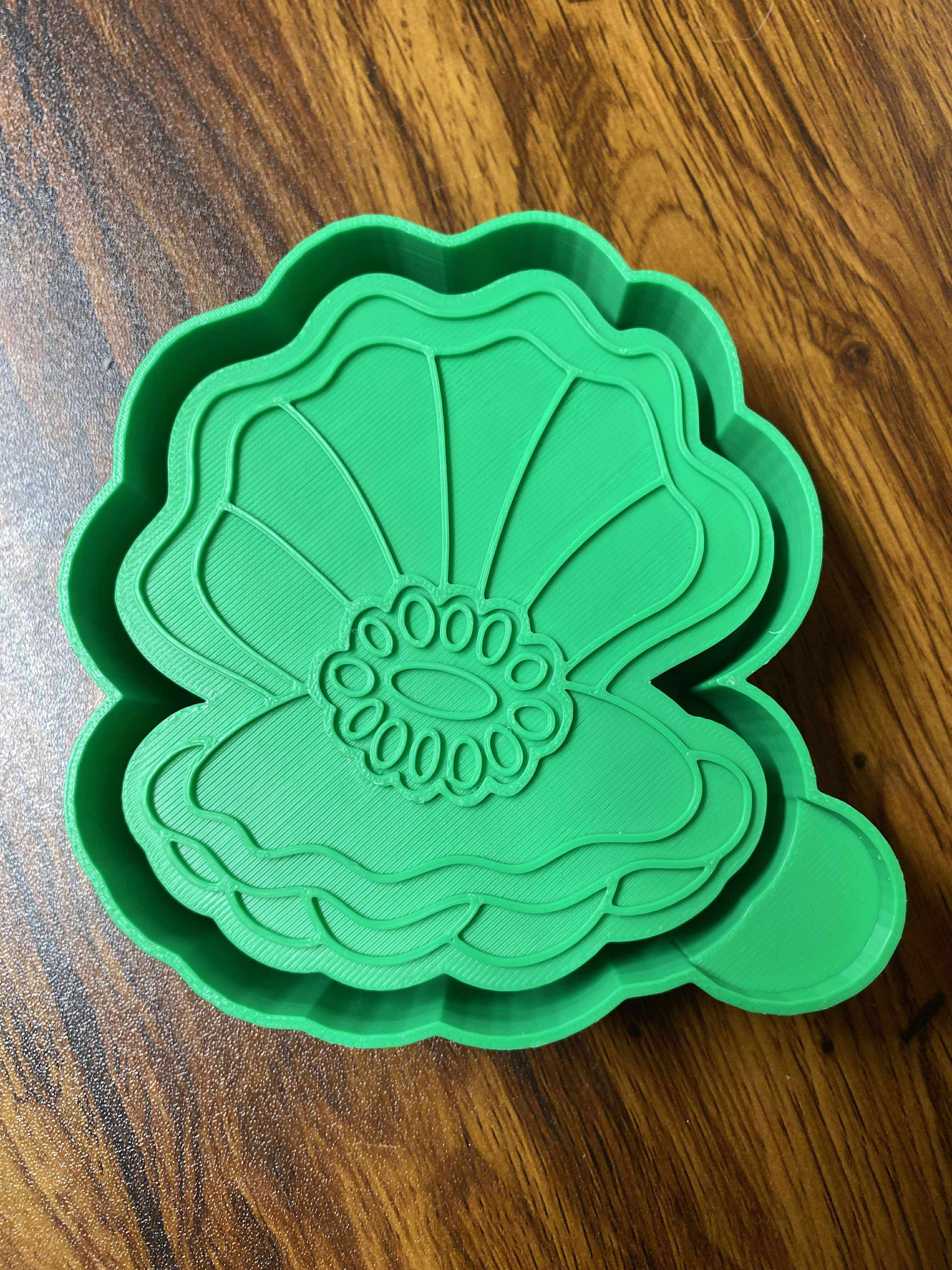 Open Clam Shell Mold – Lazy Day Crafts