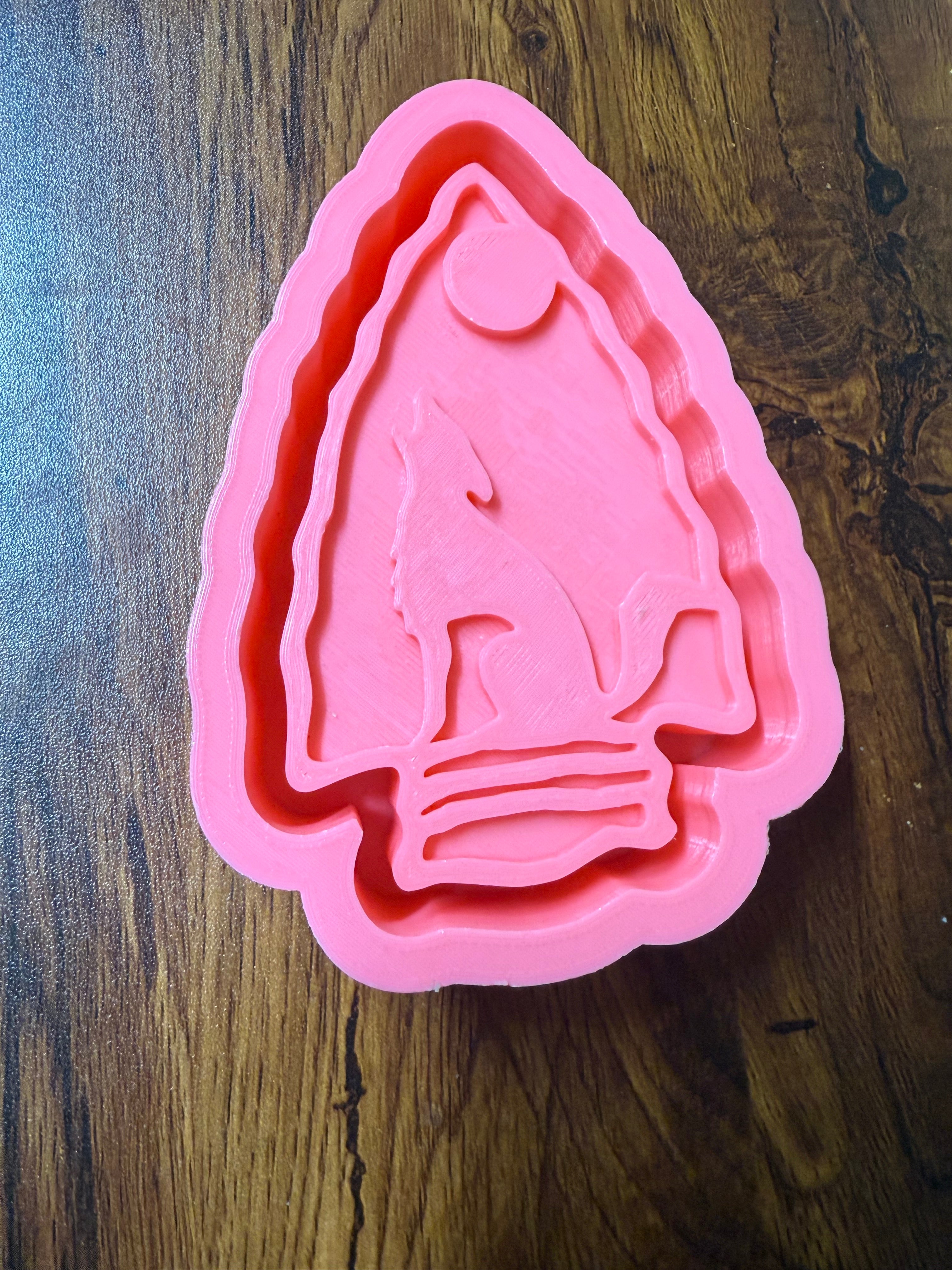 Coyote Arrow Head Mold – Lazy Day Crafts