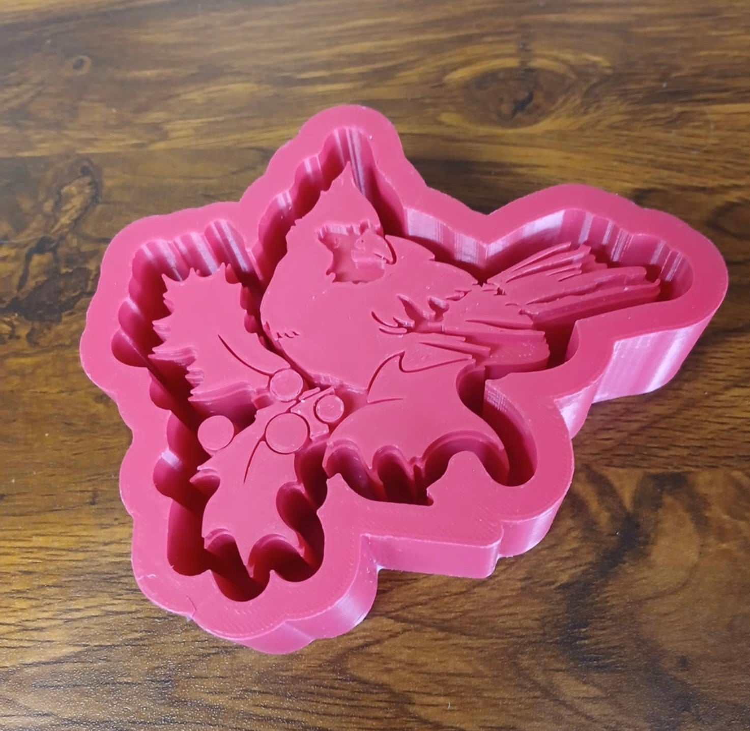 Cardinal Mold – Lazy Day Crafts